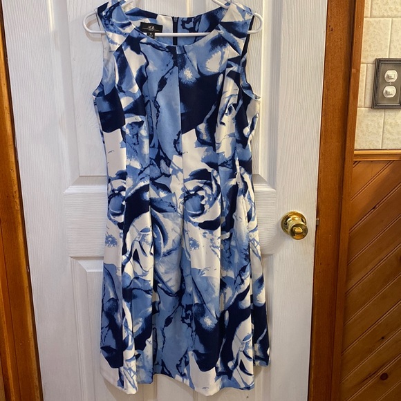 AGB | Dresses | Agb Sleeveless Dress | Poshmark